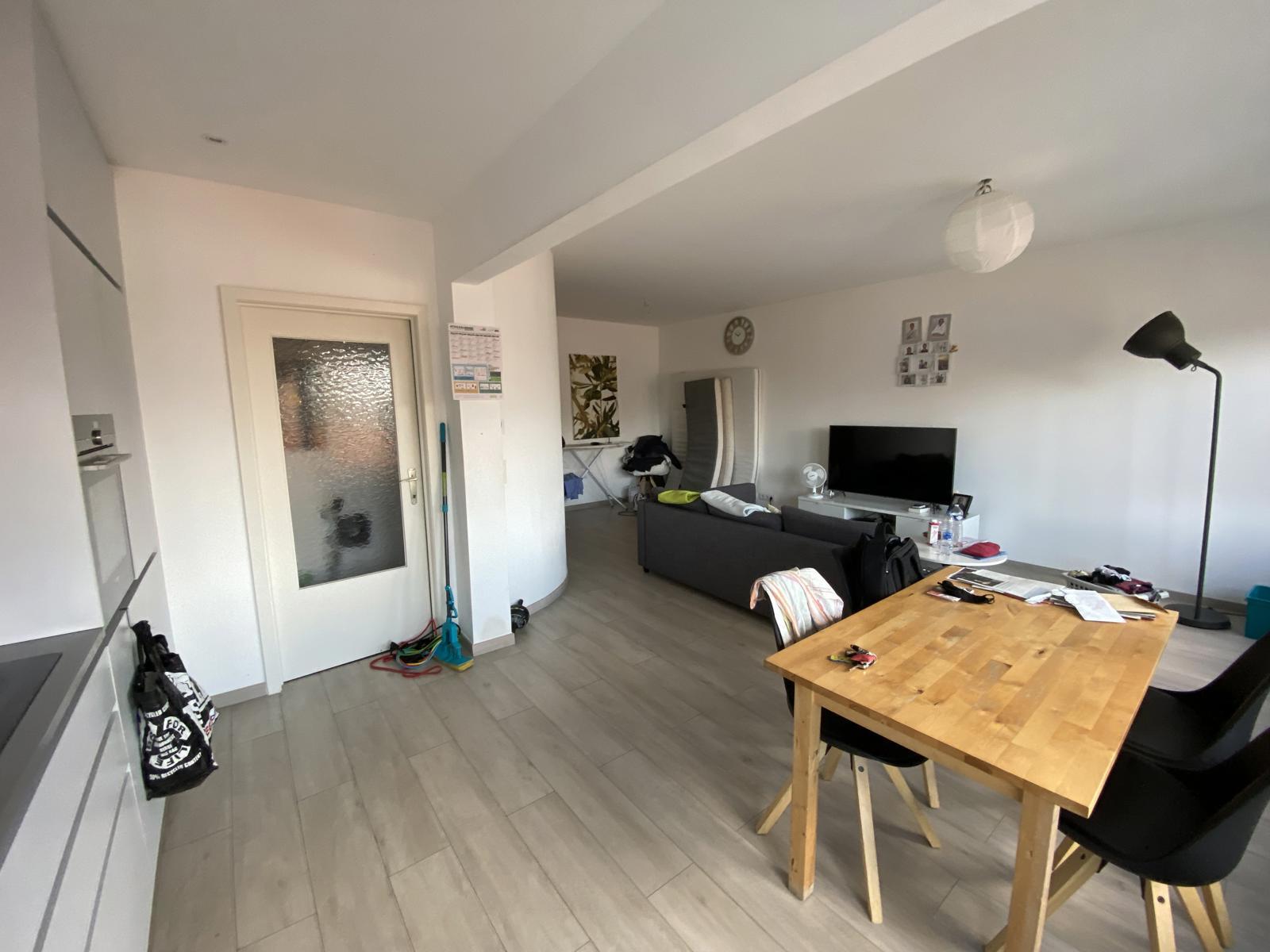 Appartement à louer à Sint-Pieters-Leeuw – Immo Pické